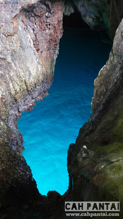 Goa Laut – Cah Pantai