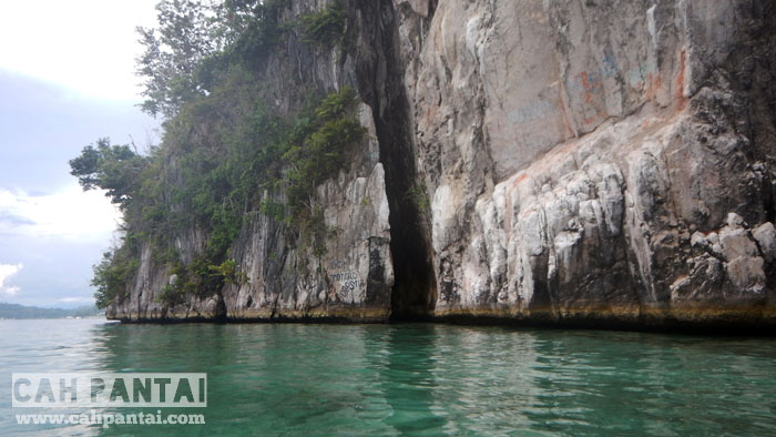 Tebing Hatupia – Cah Pantai